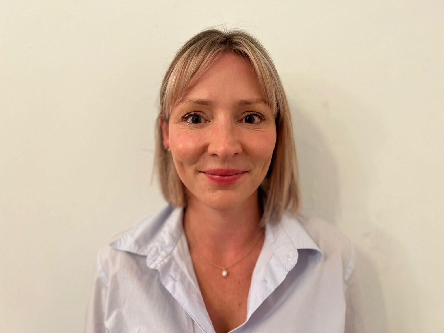 Meet the Speaker: Hannah Parry, Senior Distribution Manager, Oman ...